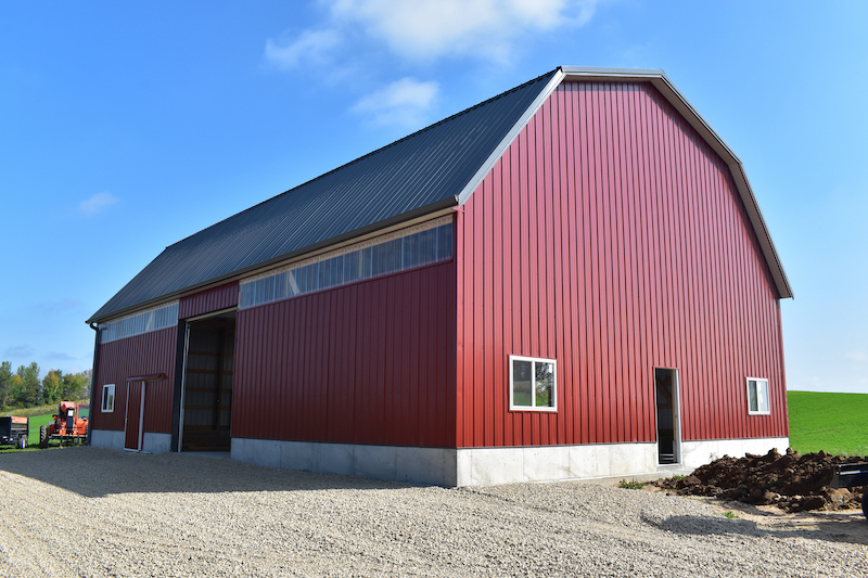 Gambrel Roof Guide Pros Cons Costs And Installation 2024 Fixr